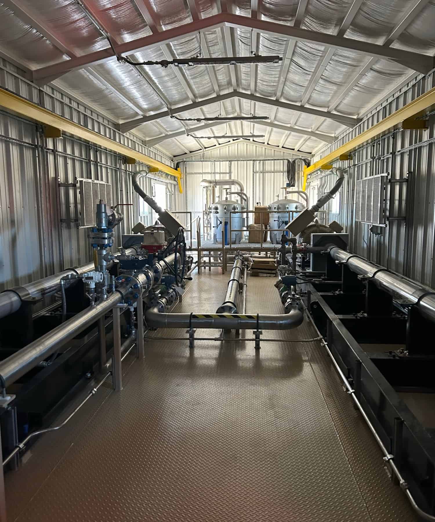 Services - DXP Quadna